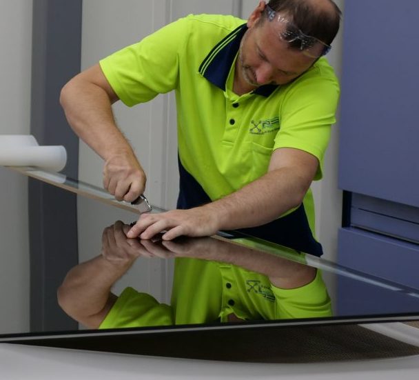 About Us | FGS Glass - Click here to find out more about us
